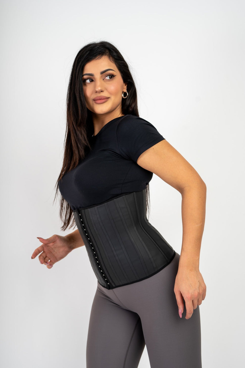 Malisa – Latex Waist Trainer | Haakjes & Rugondersteuning – Curvy Body